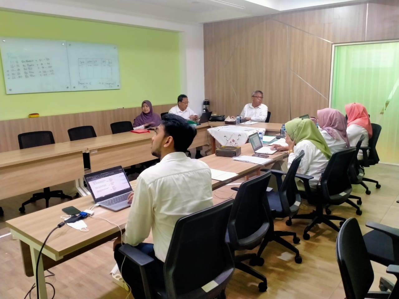 Workshop Akselerasi Pengusulan Jafung Dosen FP UPNVJT, Regulasi Baru Jabatan Akademik Dosen ...